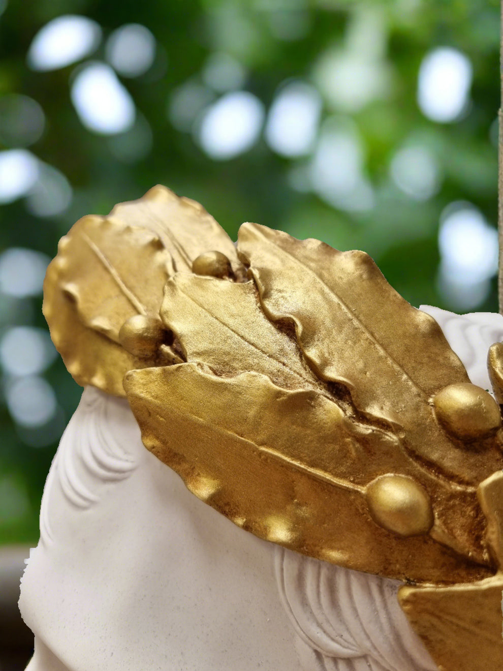 Napoleon As Caesar White With Antique Gilt Wreath. – Sculptured Arts Studio